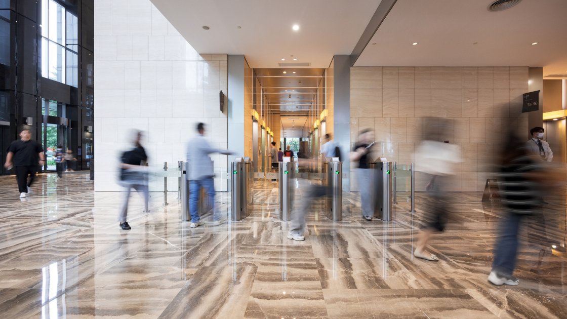 Gerenciamento de acesso e destino de elevadores | Atlas Schindler